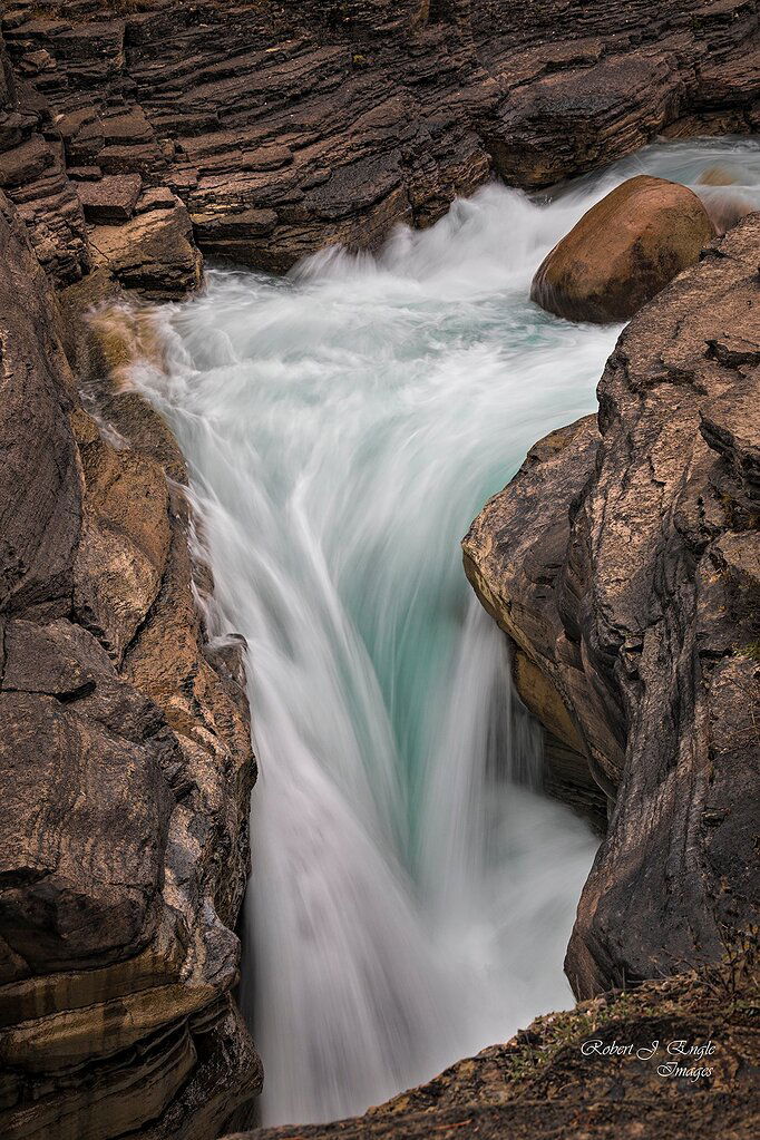 Mistaya Canyon Water Fall - Landscape Critiques - Nature Photographers ...
